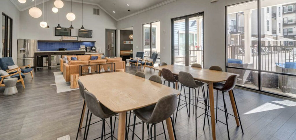 Apartments Near UTSA | Avalon Place